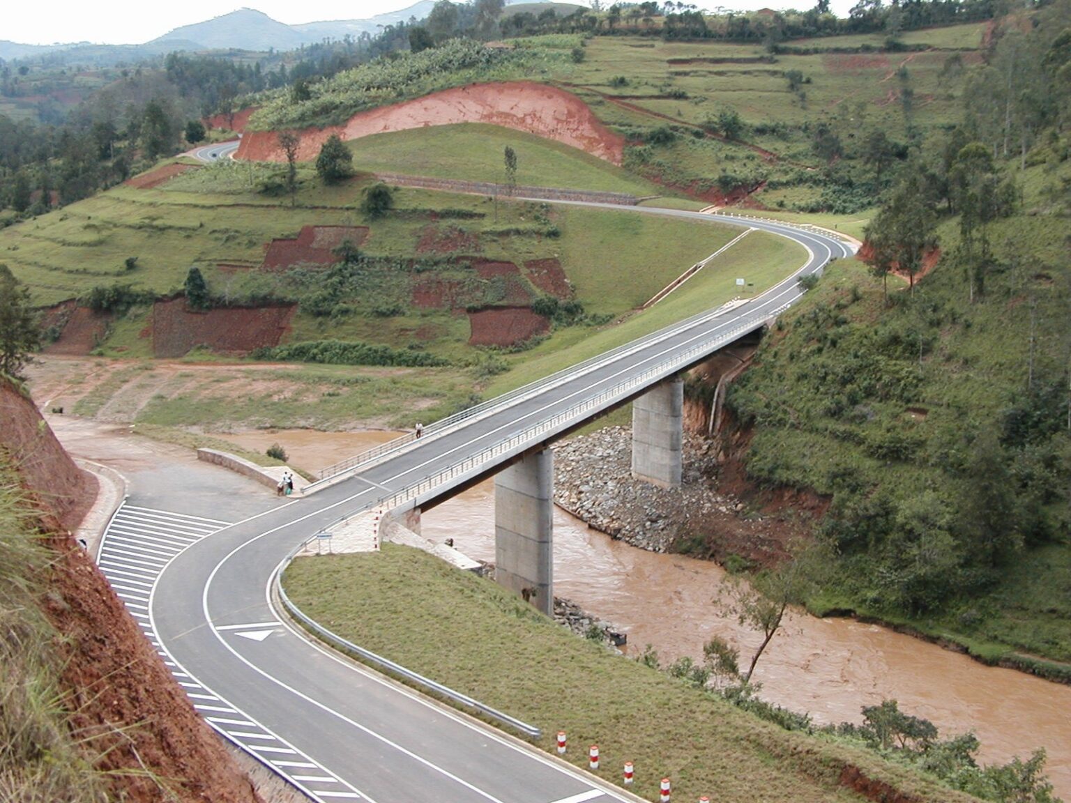 Pont sur la Nyabarongo, Gitarama-Kibuye, Rwanda - SGI Groupe